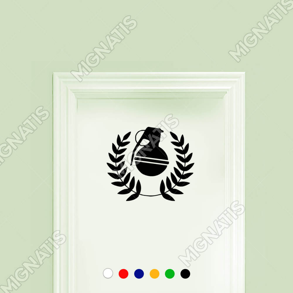 Pimli Bomba Askeri Logo Sticker Yapıştırma